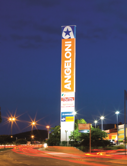 Lojas do Angeloni abrem no feriado de 1º de maio