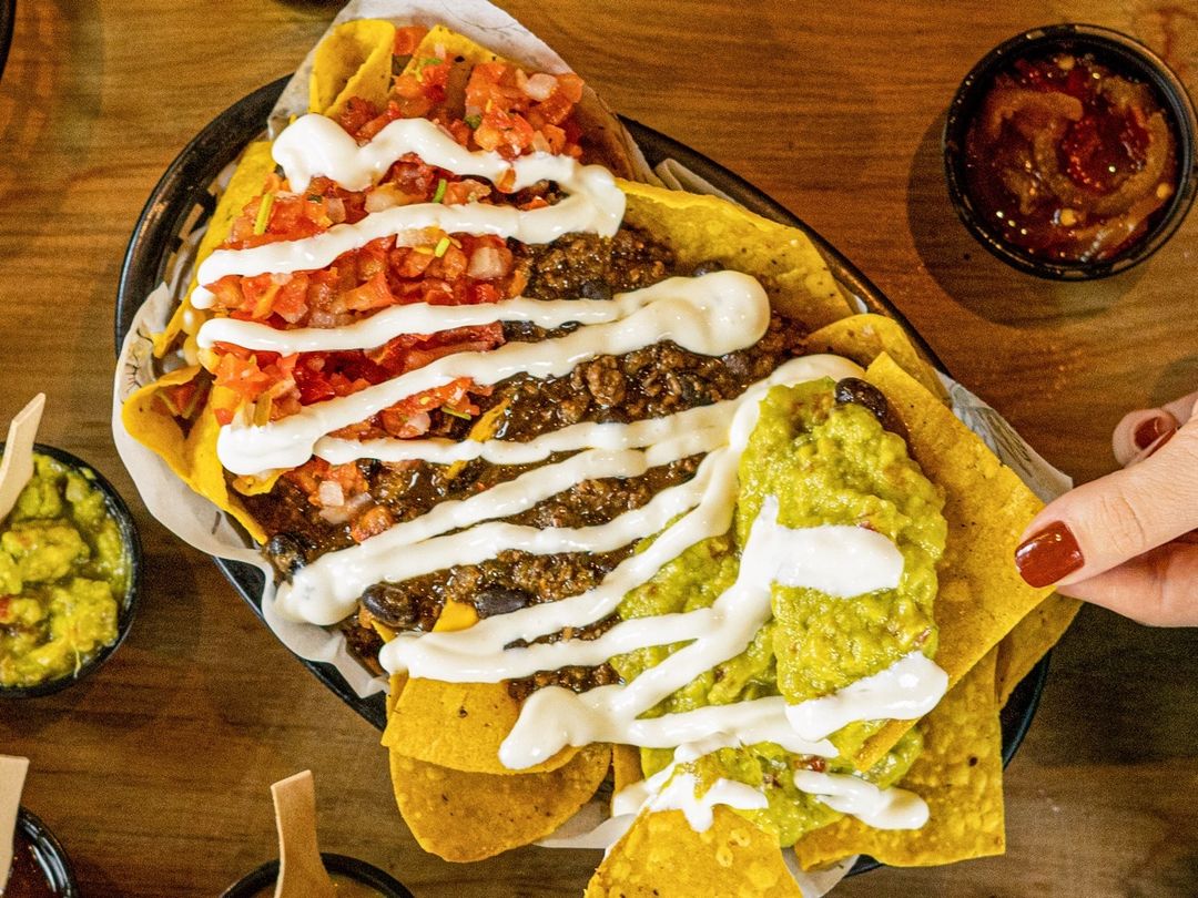 Primeira unidade da rede especializada em comida mexicana, Nacho Man ...