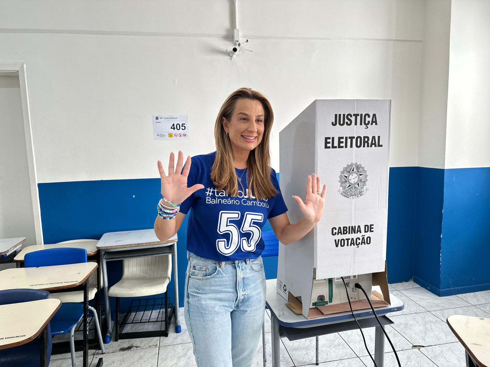 Juliana Pavan faz história e se torna primeira mulher prefeita de Balneário Camboriú
